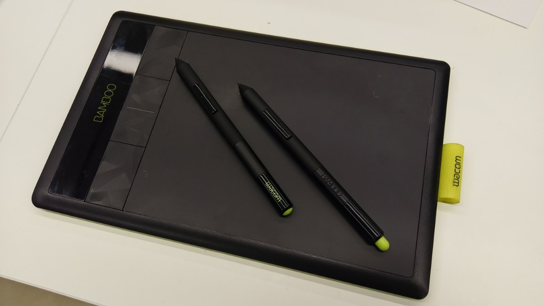 Wacom Bamboo CTH-470 無線接收, 電腦＆科技, 打印機及影印機 - Carousell