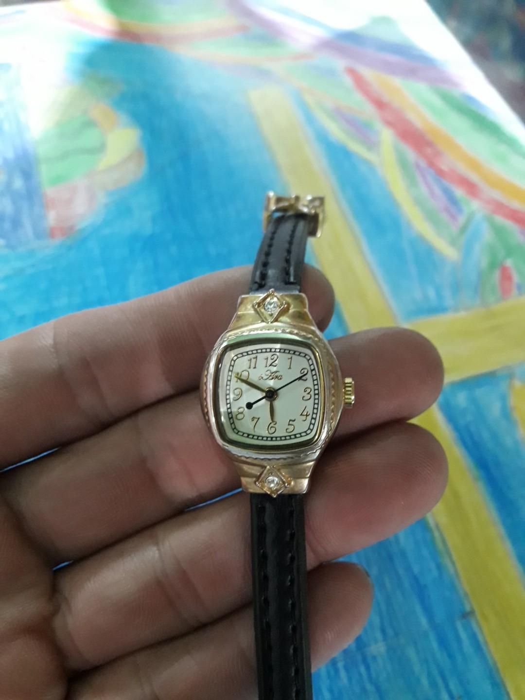 ARA WATCH, Women's Fashion, Watches & Accessories, Watches on Carousell