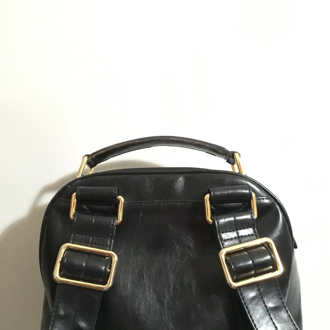 Authentic La palette Cupcake horse backpack, Women's Fashion, Bags ...