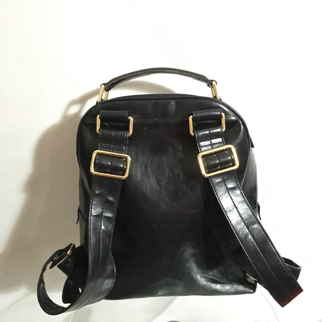 Authentic La palette Cupcake horse backpack, Women's Fashion, Bags ...