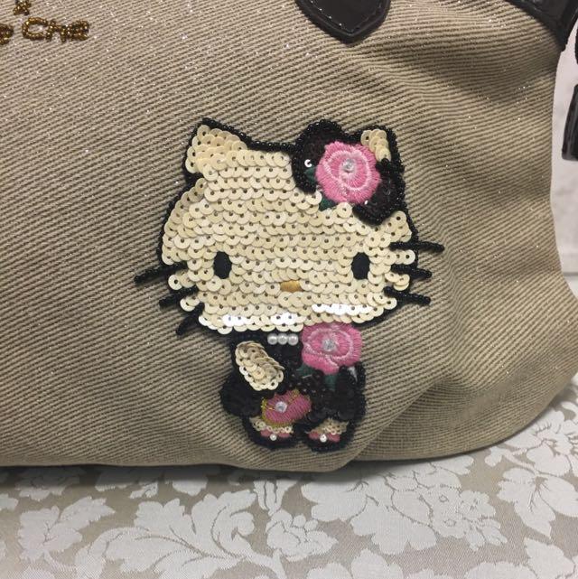 Che Che New York Hello Kitty Bag, Women's Fashion, Bags & Wallets ...