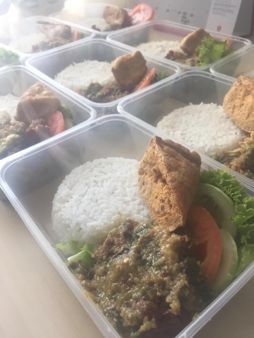 Set lunch indonesia food sambal iblis , Food & Drinks, Chilled & Frozen ...