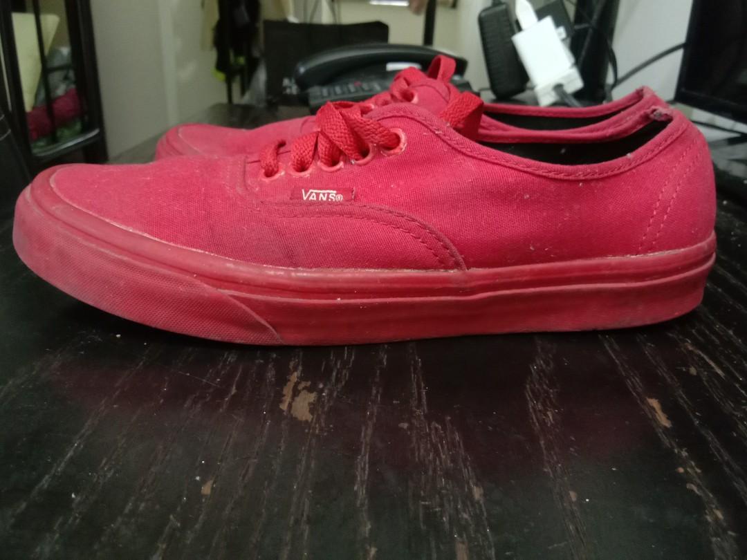 Vans Mono Red, Men's Fashion, Footwear, Sneakers on Carousell