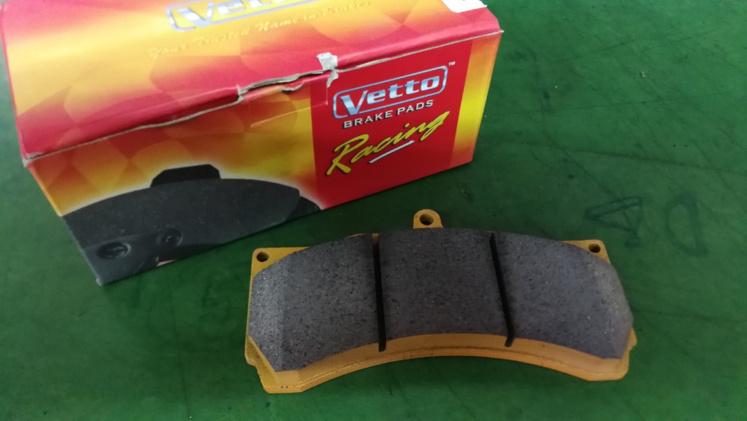Vetto 6 bot brake pads, Car Accessories, Accessories on Carousell
