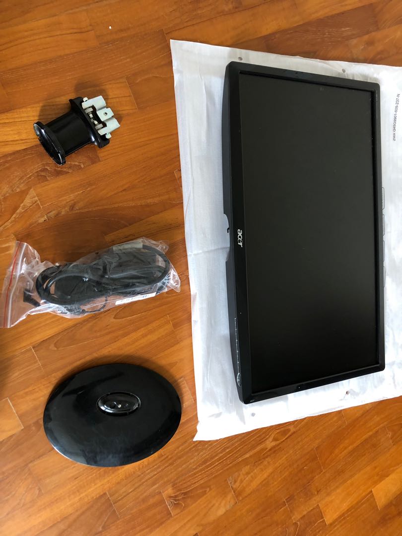 Acer monitor, Computers & Tech, Parts & Accessories, Monitor Screens on Carousell