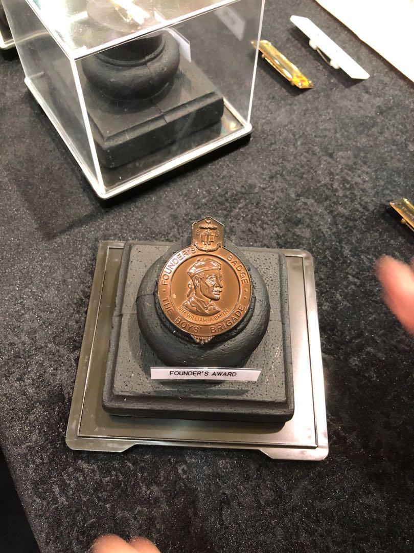 BB founders badge, Hobbies & Toys, Memorabilia & Collectibles ...