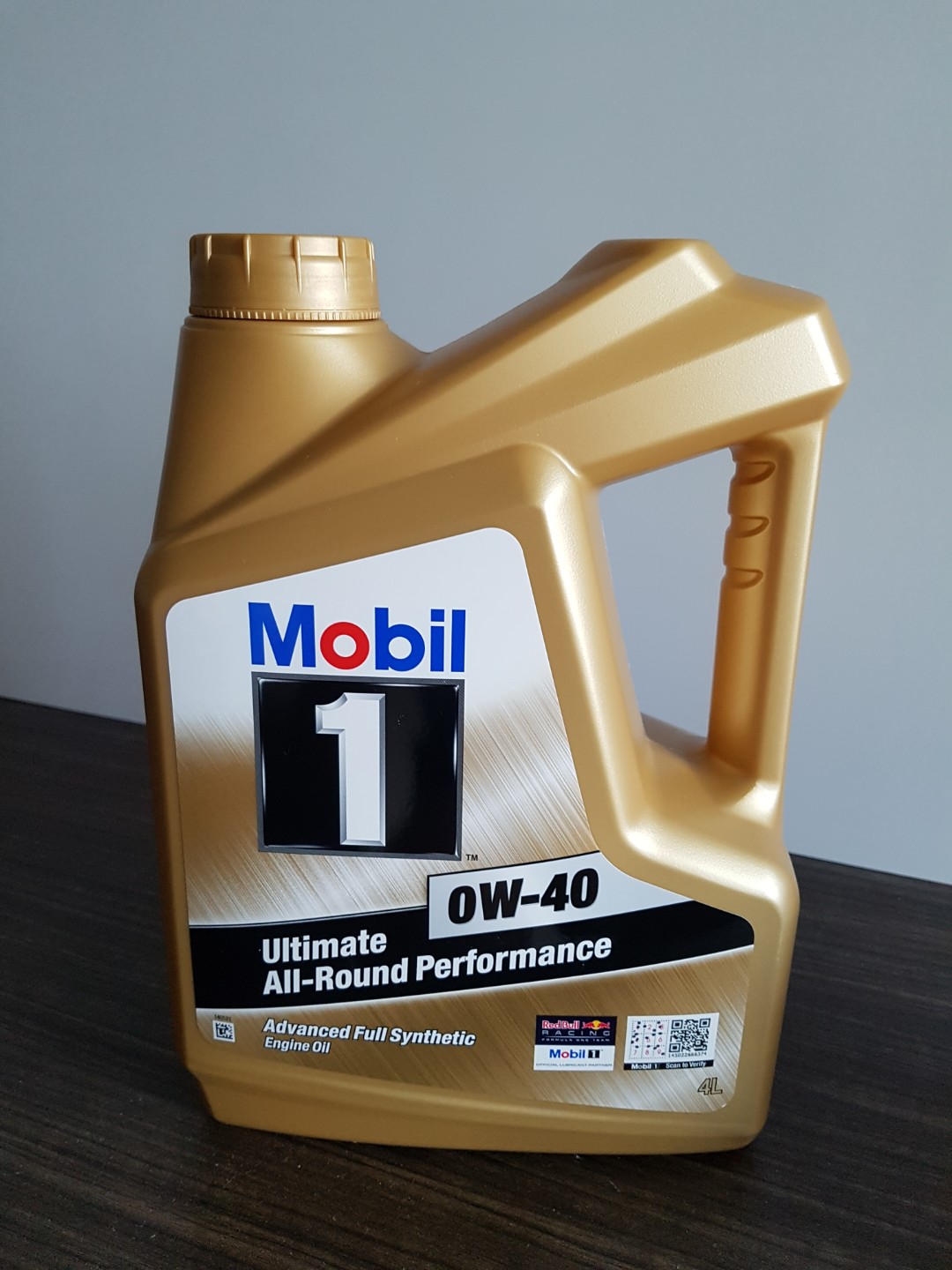 Mobil 1 mobile One engine oil 0W-40, Car Accessories, Accessories on ...