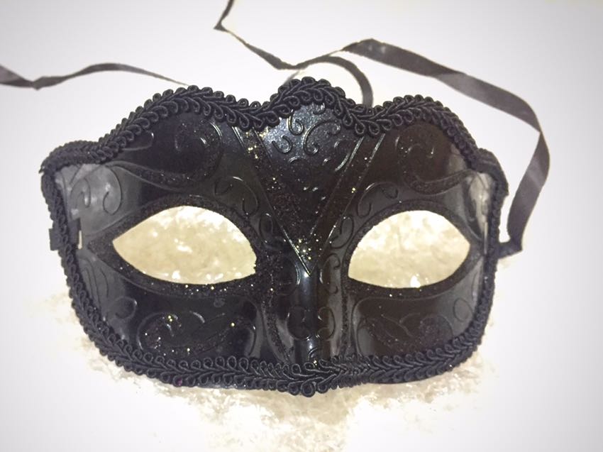 Simple Masquerade Mask with Trim, Design & Craft, Handmade Craft on ...