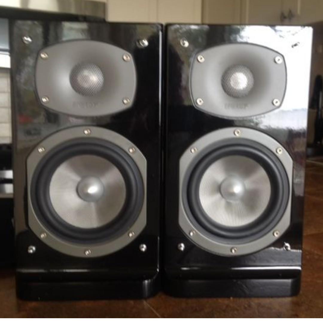 Energy C series bookshelf speakers, Audio, Soundbars, Speakers & Amplifiers on Carousell