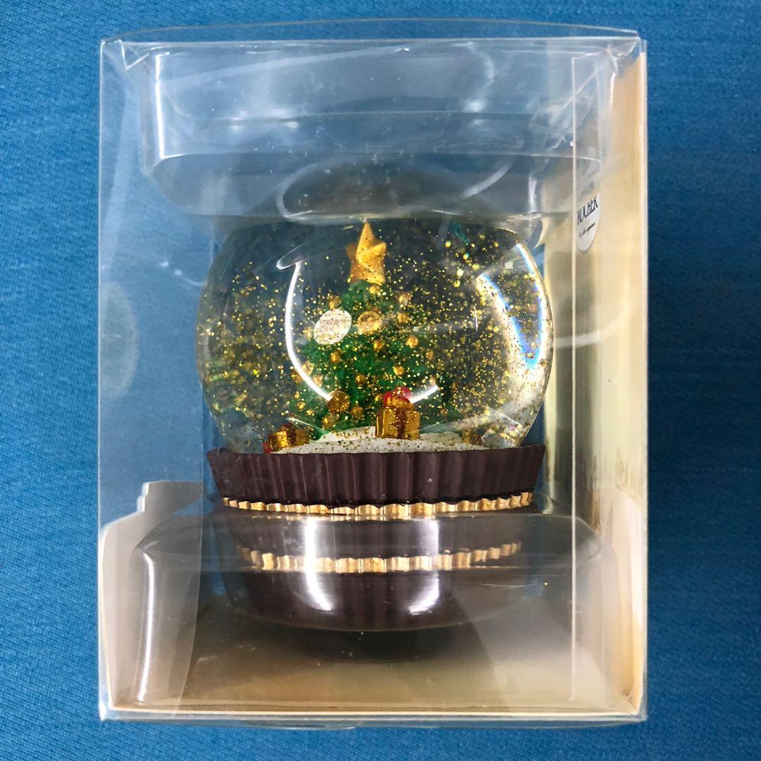 Ferrero Rocher Limited Edition Snow Globe, Hobbies & Toys, Stationery ...