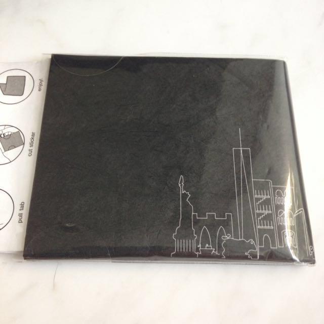 Mighty Wallet designed for MOMA (Museum of Modern Art) - New York City ...