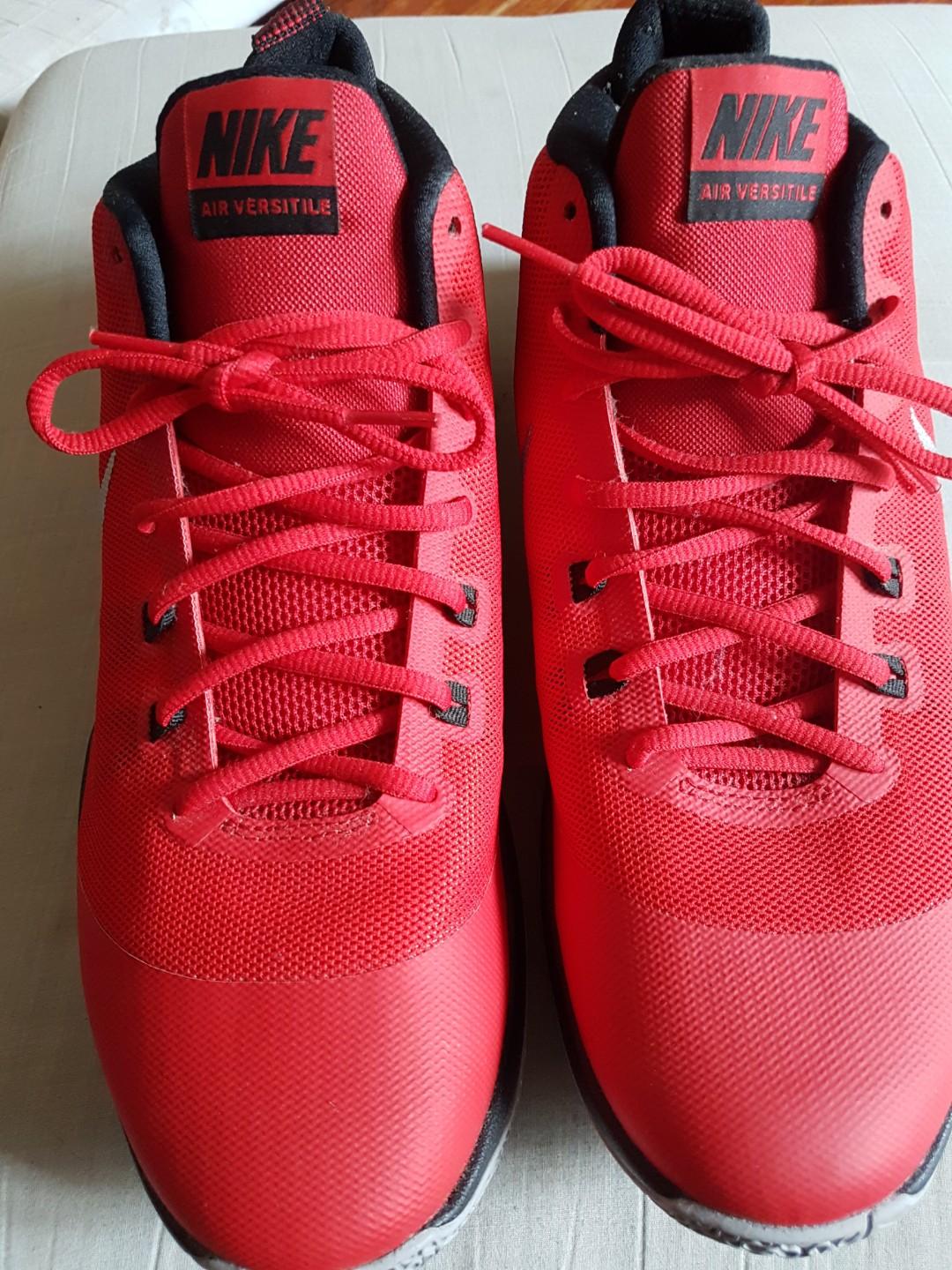 Nike Air Versatile, Men's Fashion, Footwear, Sneakers on Carousell