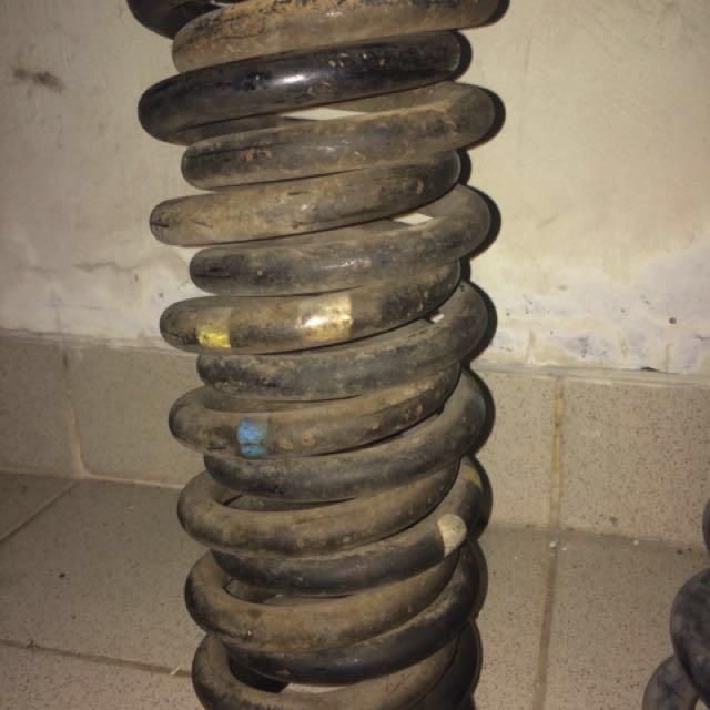 Per original potongan Mery W124 Boxer, Aksesoris Mobil di Carousell