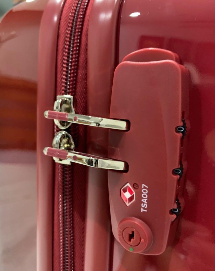 Samsonite Marvel Signature Iron Man Spinner Cabin Luggage, Hobbies ...