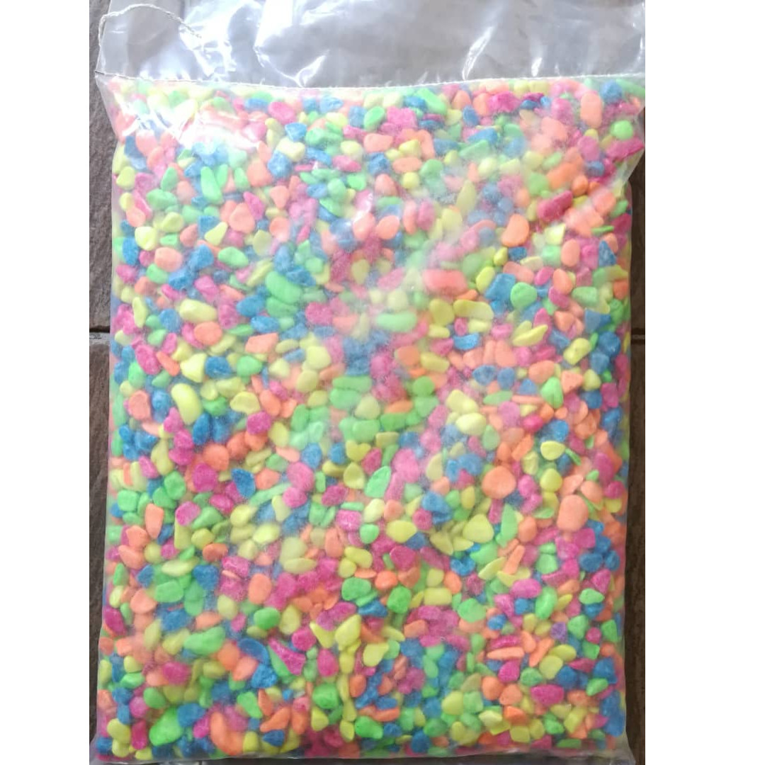 Aquarium Color Stone Pebble Batu Warna 10kg, Pet Supplies, Homes ...