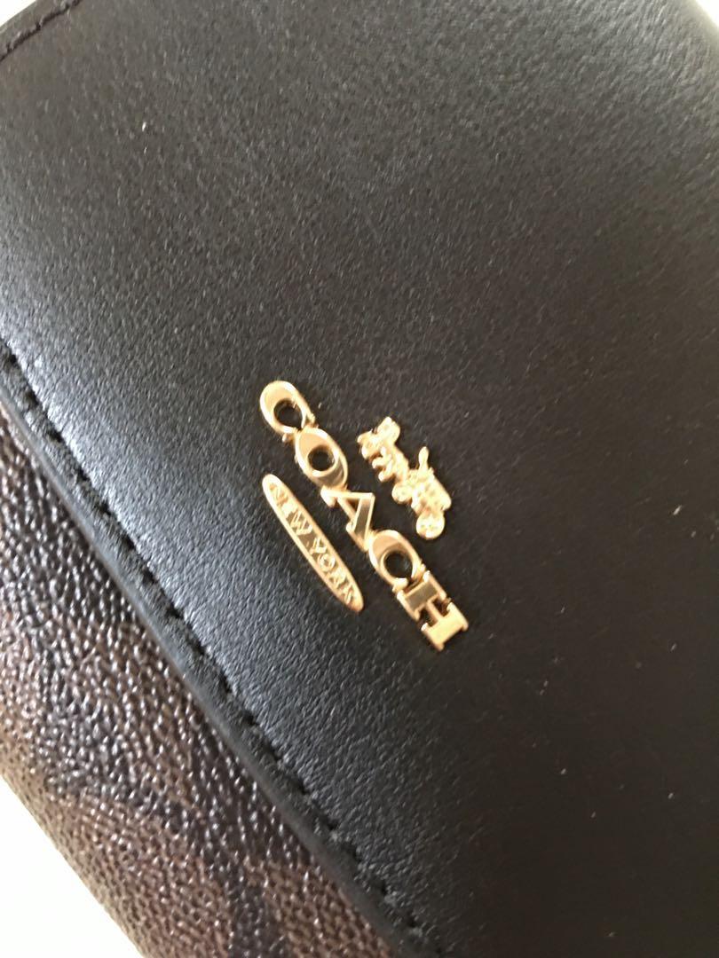 Authentic Coach Wallet, Luxury, Bags & Wallets on Carousell