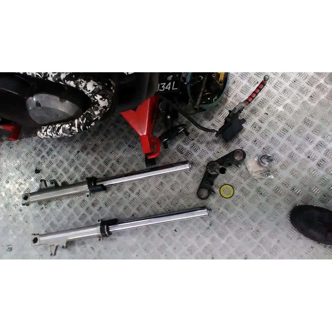 CB400 Vtec *steering cone, Motorcycles, Motorcycle Accessories on Carousell