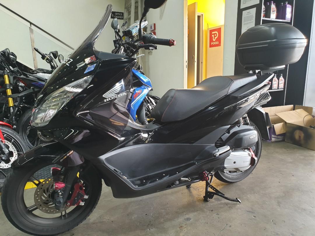 Honda PCX 2016, Motorcycles, Motorcycles for Sale, Class 2B on Carousell