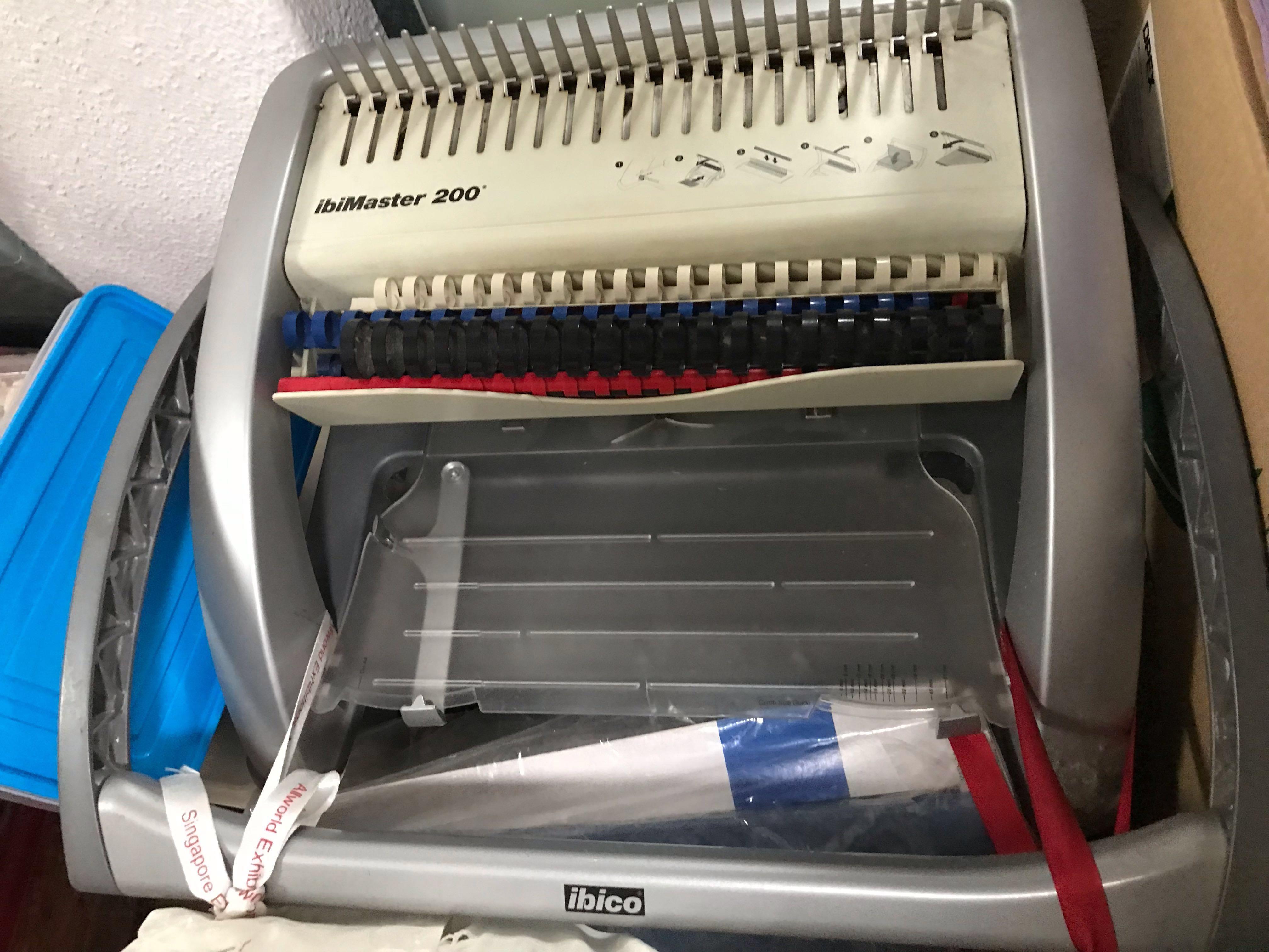 ibimaster 200 binding machine, Hobbies & Toys, Stationery & Craft ...