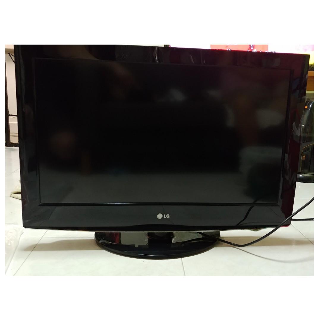 LG 32 inch LCD FHD TV, Home Appliances, TVs & Entertainment Systems on ...