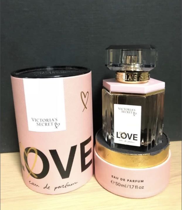 Vs perfume, Beauty & Personal Care, Fragrance & Deodorants on Carousell