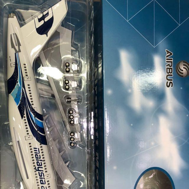 Aeroplane model aircraft led light, Hobbies & Toys, Toys & Games on ...
