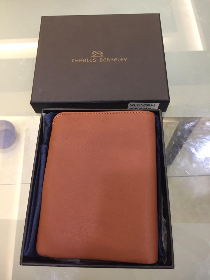 Charles Berkeley Men Leather Wallet, Men's Fashion, Watches ...