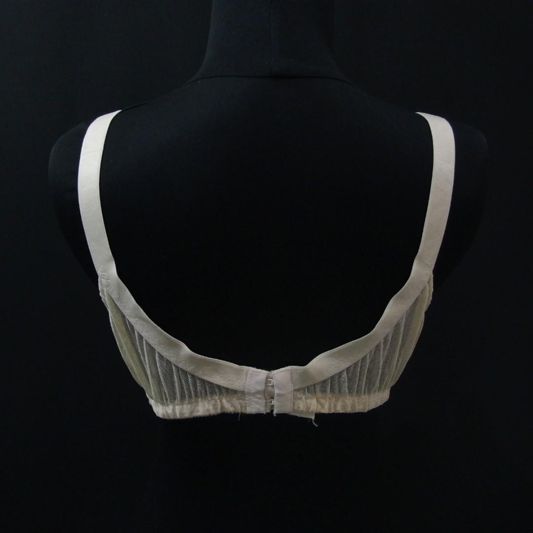 DC364 SIZE 42A TRIUMPH CUP BRA TANPA KAWAT PAKAIAN DALAM WANITA SECOND ...