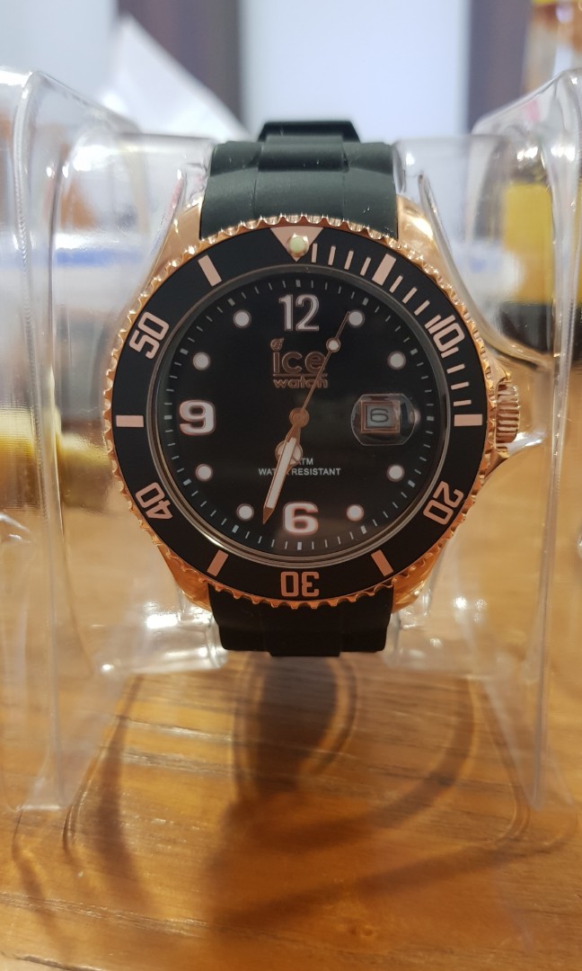Ice watch, Men's Fashion, Watches & Accessories, Watches on Carousell