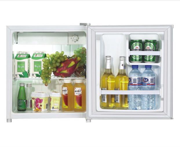 LeMaison 48L Mini Bar Fridge LBF48, TV & Home Appliances, Kitchen ...