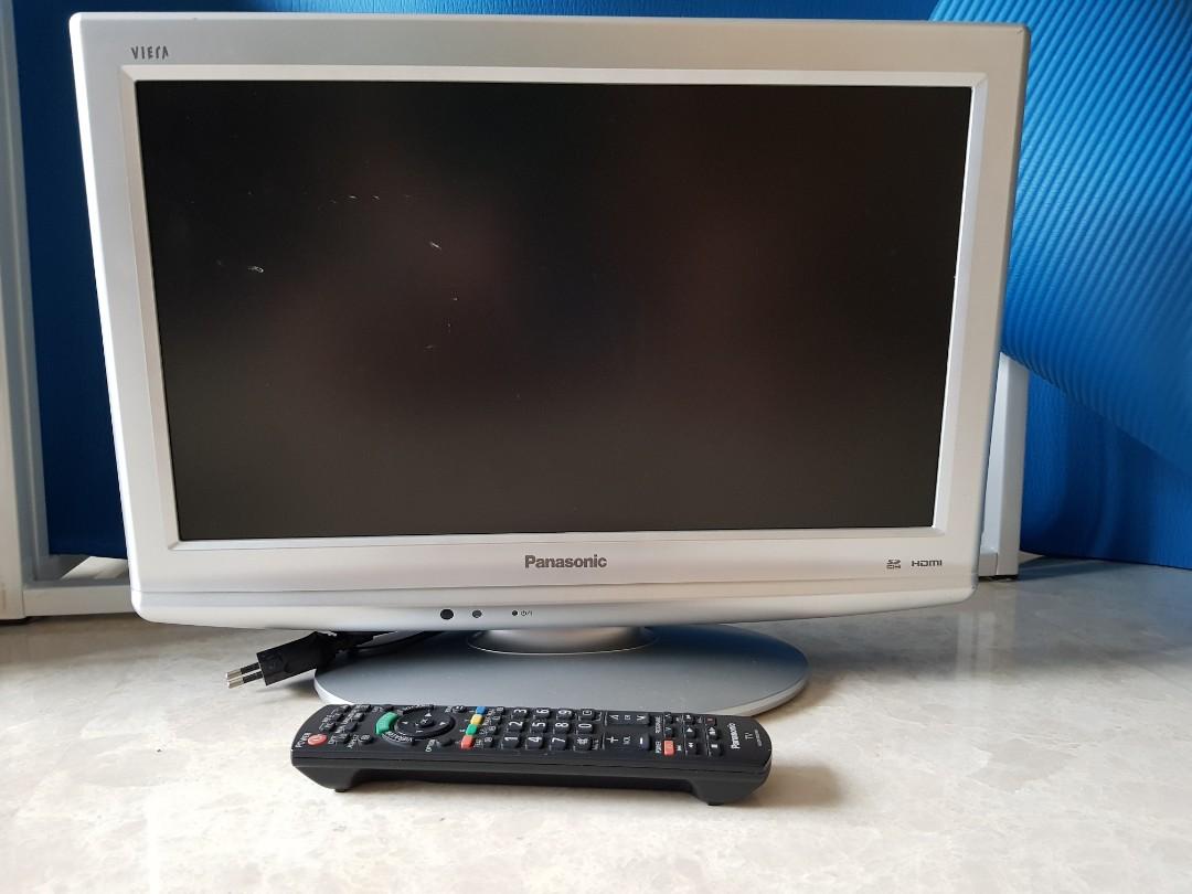 Panasonic 19in LCD tv/ Computer monitor, Computers & Tech, Parts ...