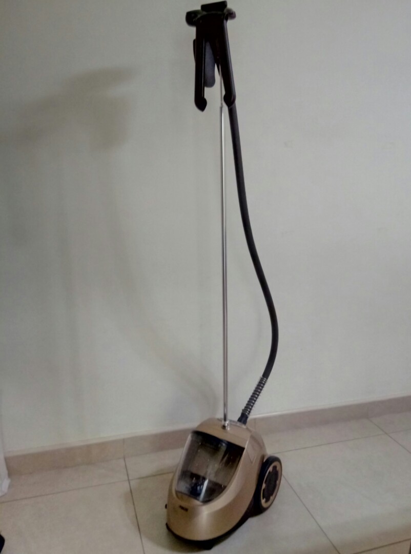 Princess garment steamer, TV & Home Appliances, Irons & Steamers on ...