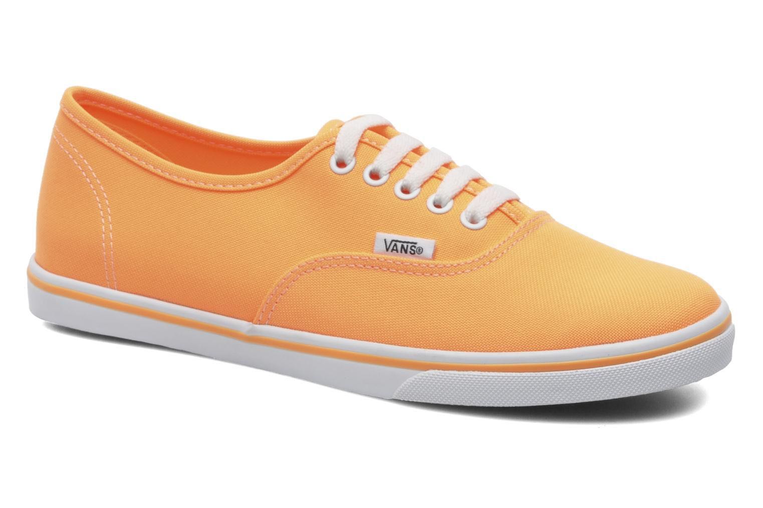 Vans Lo Pro, Women's Fashion, Footwear, Sneakers on Carousell