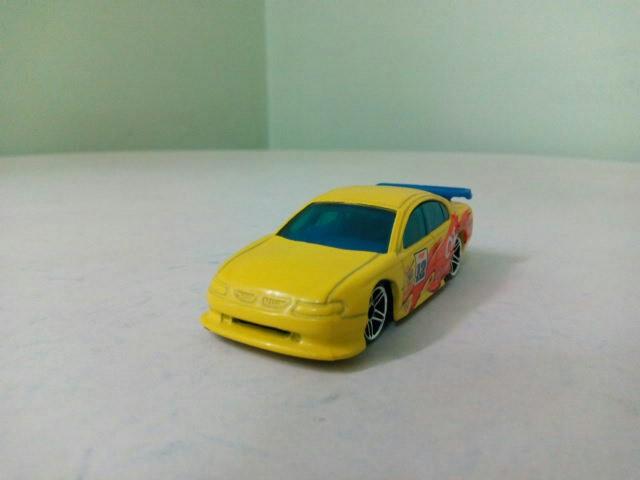 2001 Hotwheels SS Commodore(VT), Hobbies & Toys, Collectibles ...