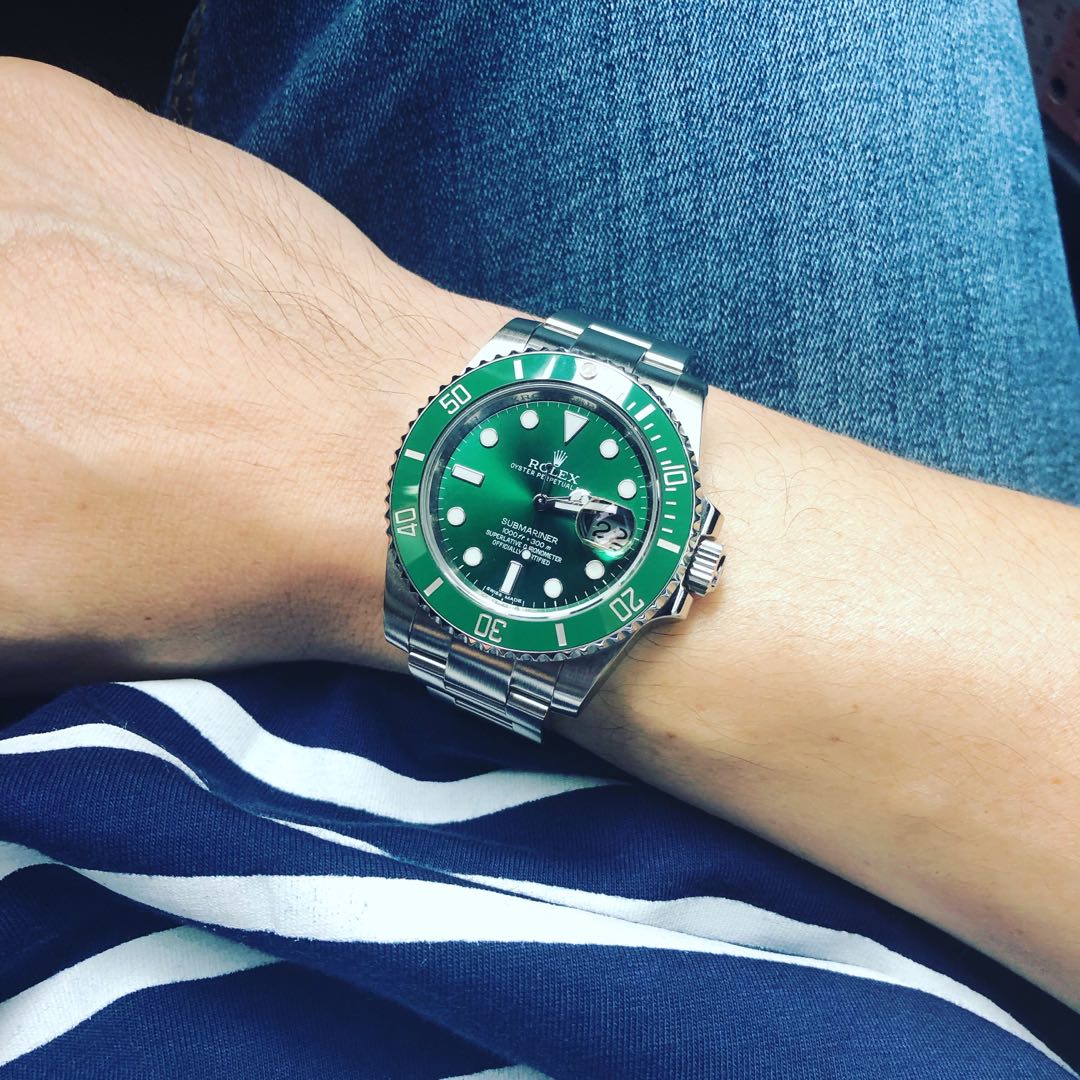 Authentic Rolex 116610LV Submariner Hulk, Mobile Phones & Gadgets ...