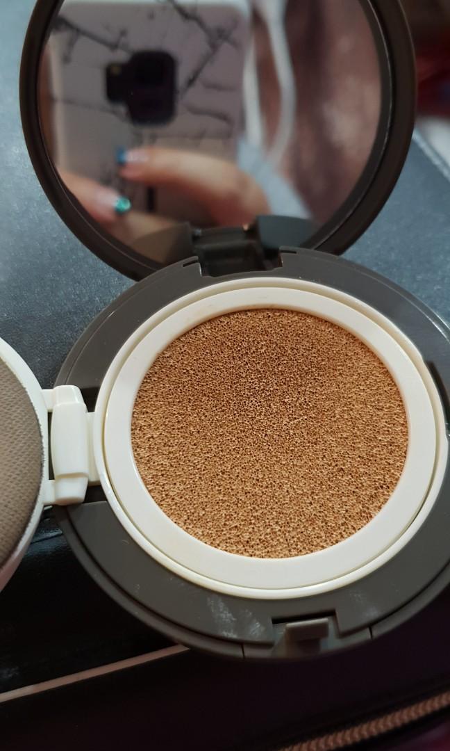 Innisfree Compact Foundation, Beauty & Personal Care, Face, Makeup on ...