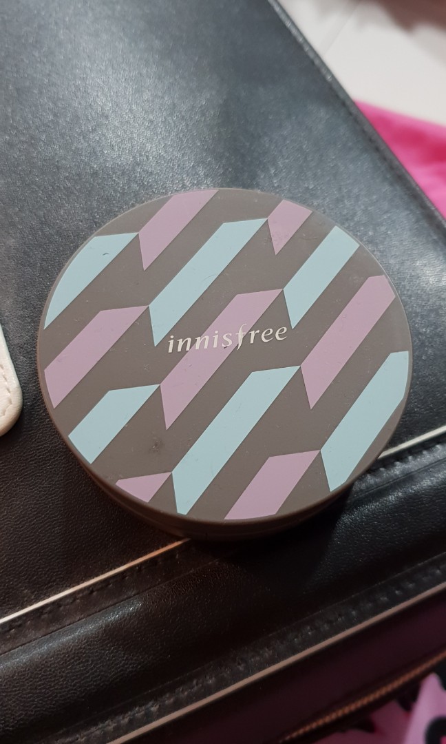 Innisfree Compact Foundation, Beauty & Personal Care, Face, Makeup on ...