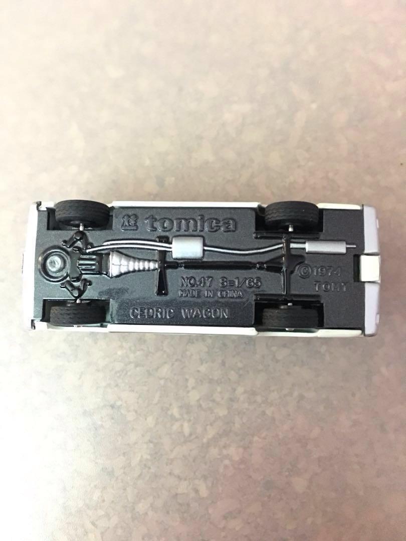 Tomica No79 Nissan Cedric Wagon Creamy White TL Tomica Limited Tomy Car ...