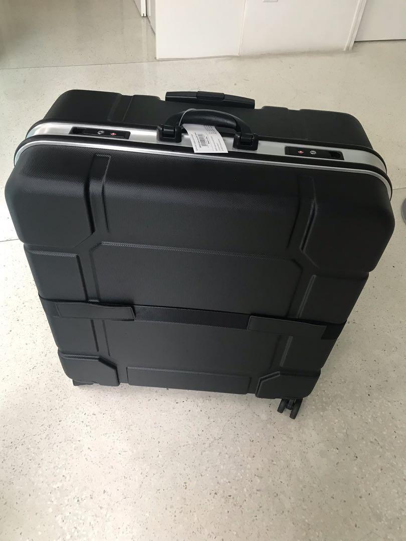 Brompton bike Box for rental, Sports Equipment, Bicycles & Parts ...