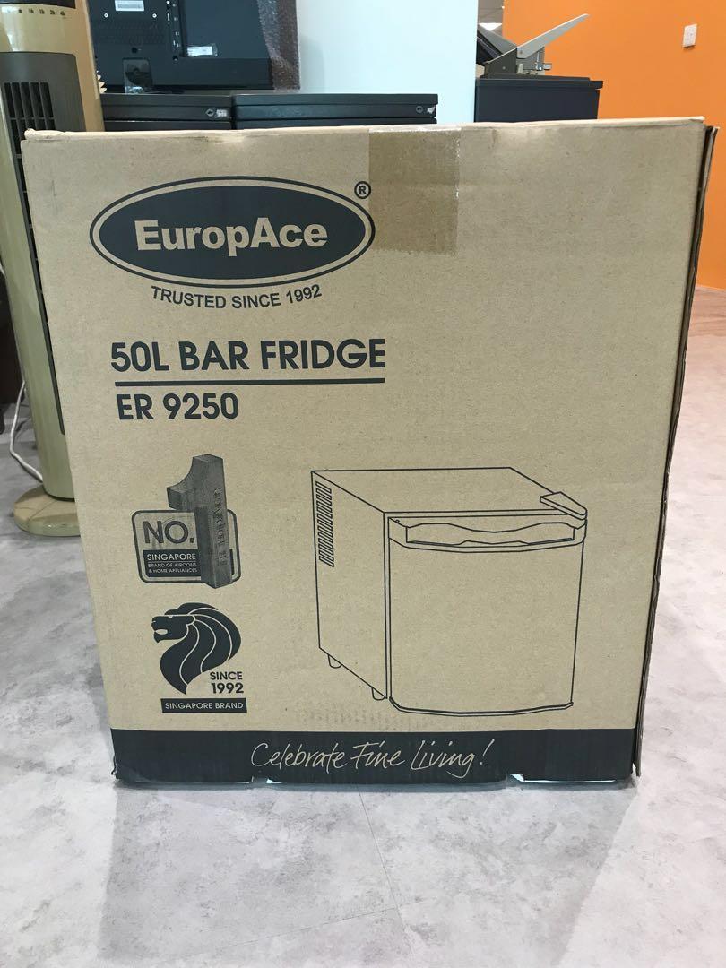 EuropAce 50L Bar Fridge (ER9250), TV & Home Appliances, Kitchen ...