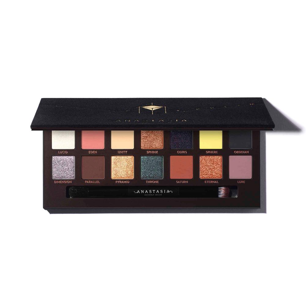 Authentic ABH Prism Palette (Instock), Beauty & Personal Care, Face ...