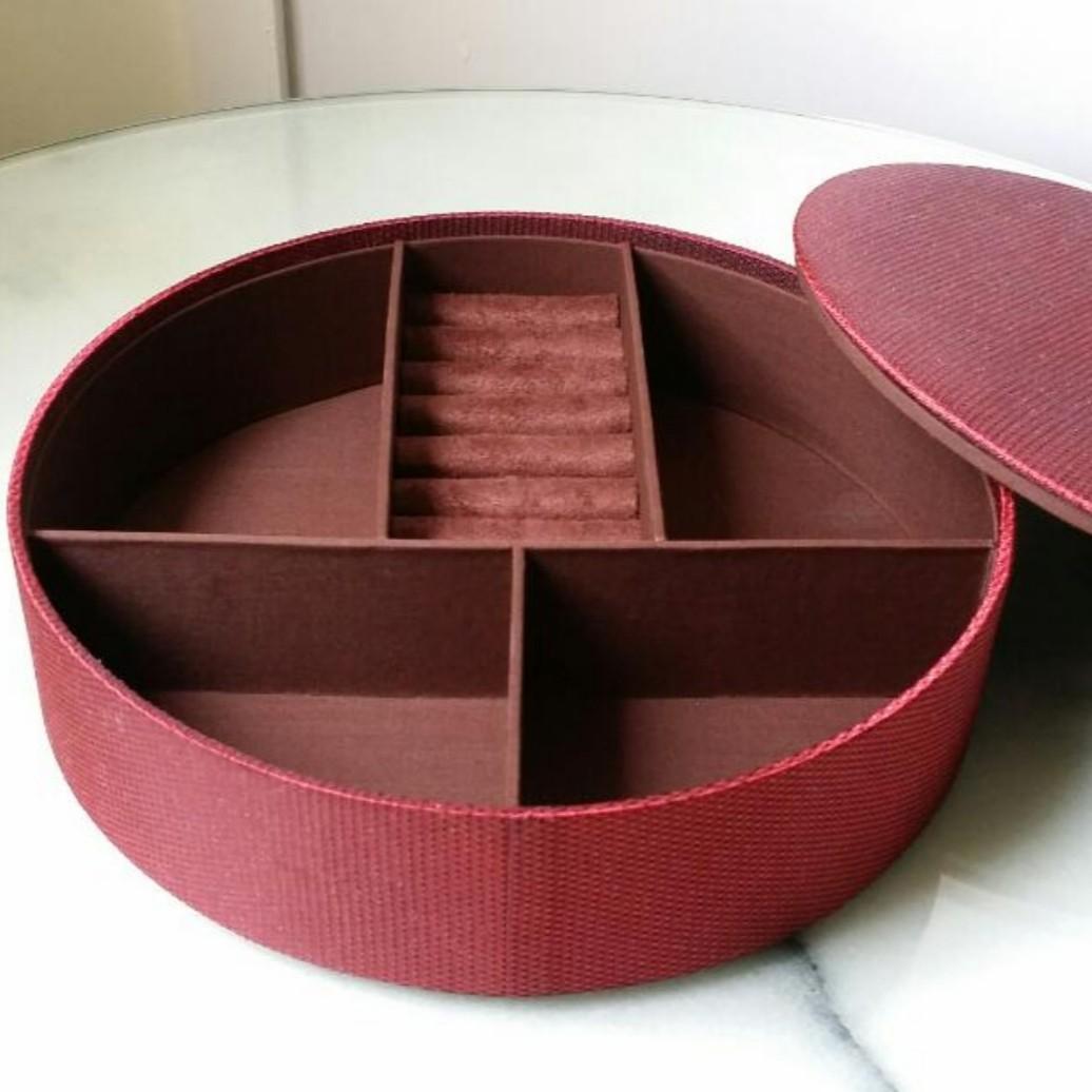 Banyan Tree Thai Silk Circular Jewelry Box, Everything Else on Carousell
