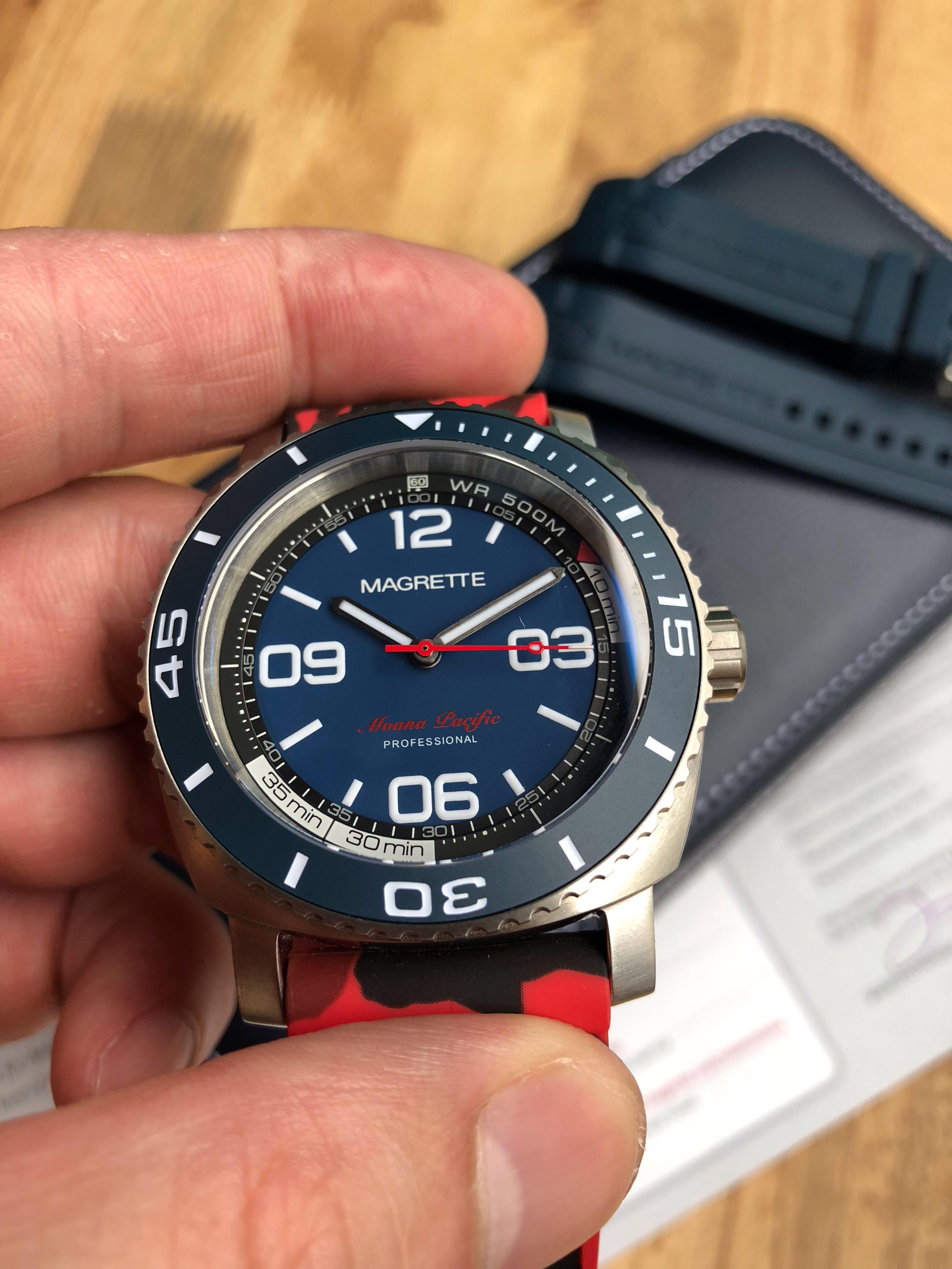 Magrette Moana Pacific Professional Kara, Luxury, Watches on Carousell