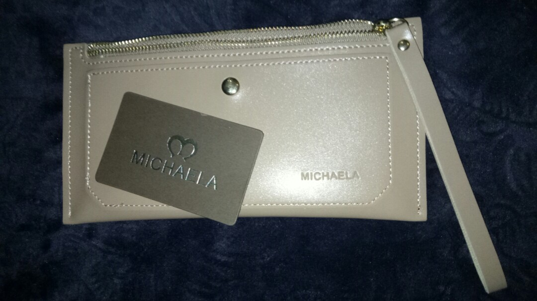 original michaela wallet, Women's Fashion, Bags & Wallets, Wallets ...