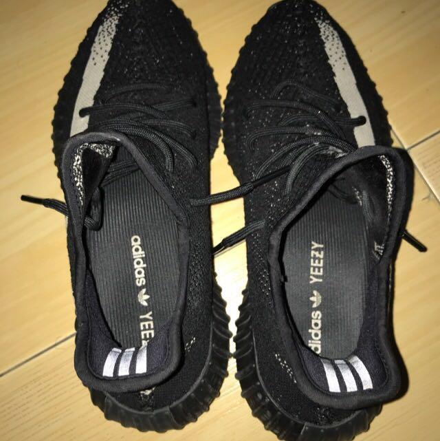 Yeezy Oreo V2, Men's Fashion, Footwear, Sneakers on Carousell