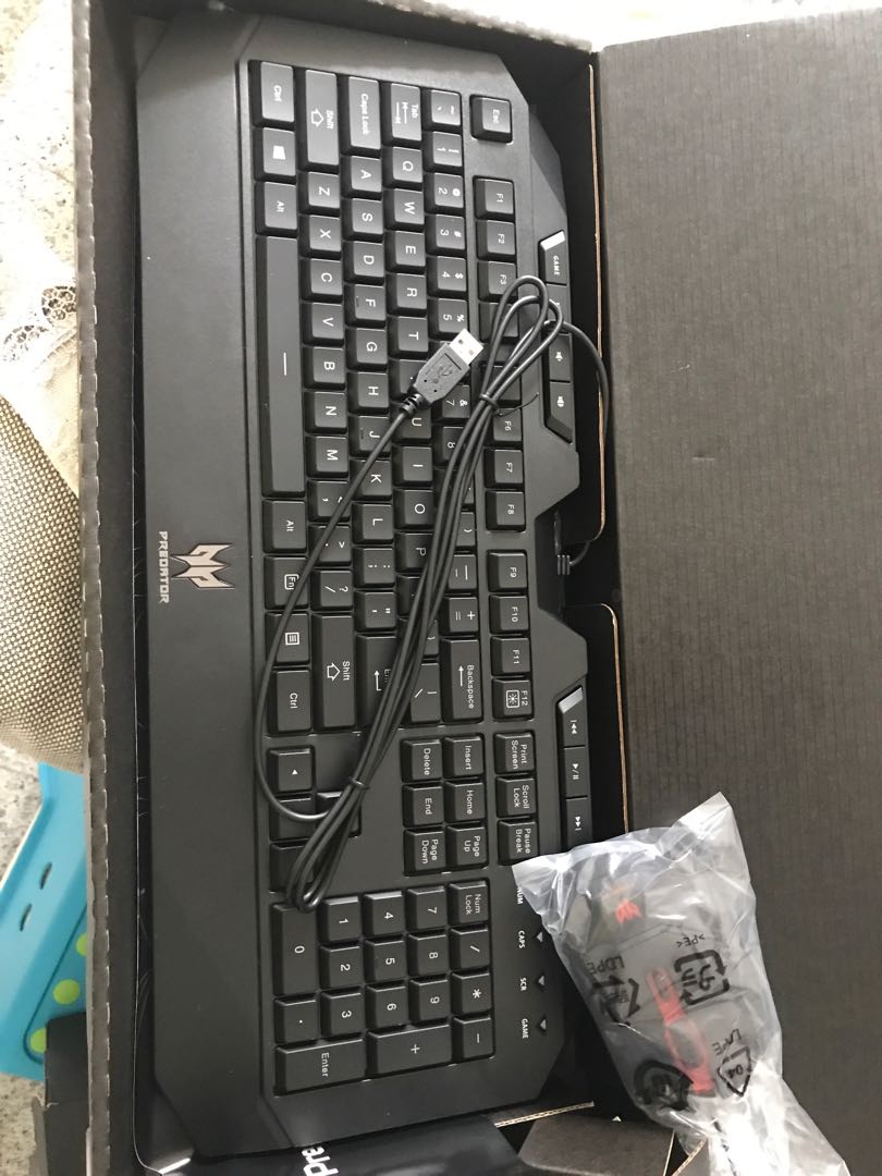 Acer predator Keyboard and mouse set, Computers & Tech, Parts ...