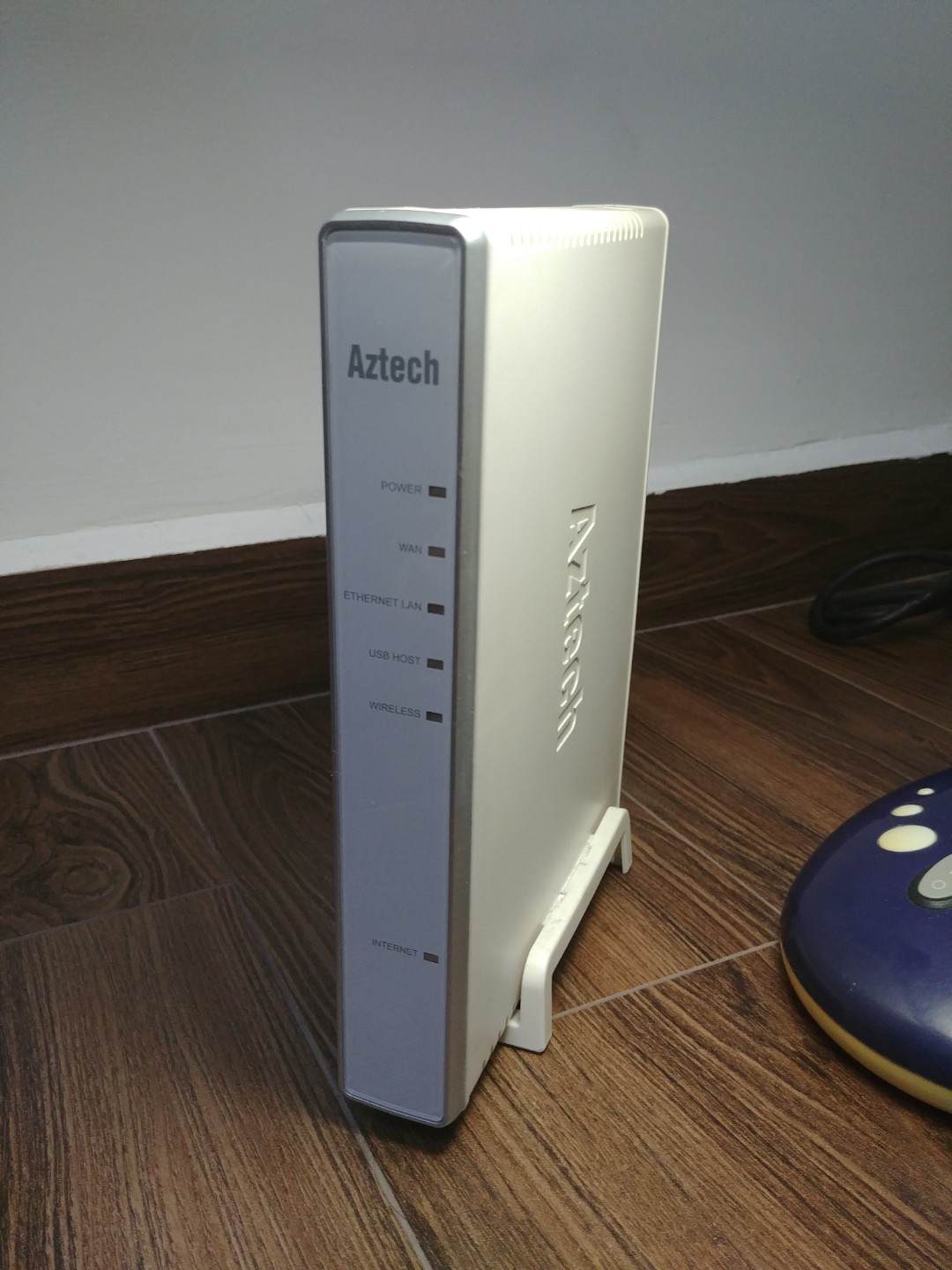 Aztech modem, Electronics, Computer Parts & Accessories on Carousell