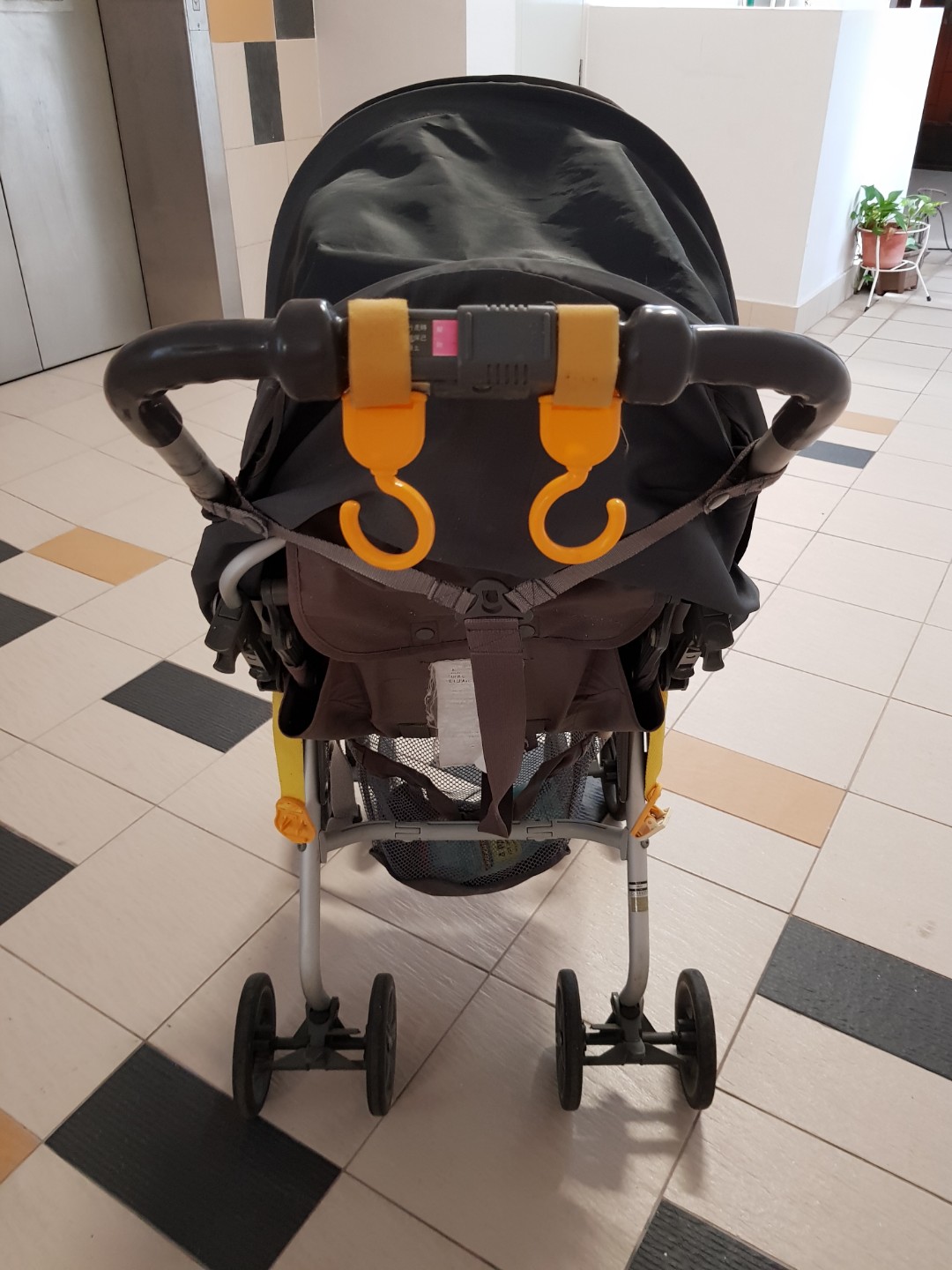 COMBI stroller, Babies & Kids, Going Out, Strollers on Carousell