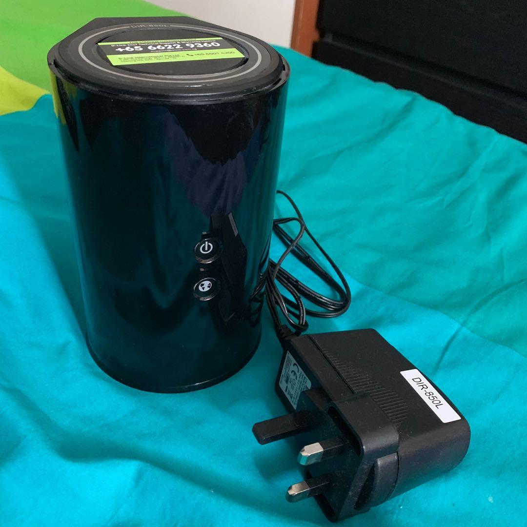 D-Link DIR850L Wireless Router, Computers & Tech, Parts & Accessories, Networking on Carousell