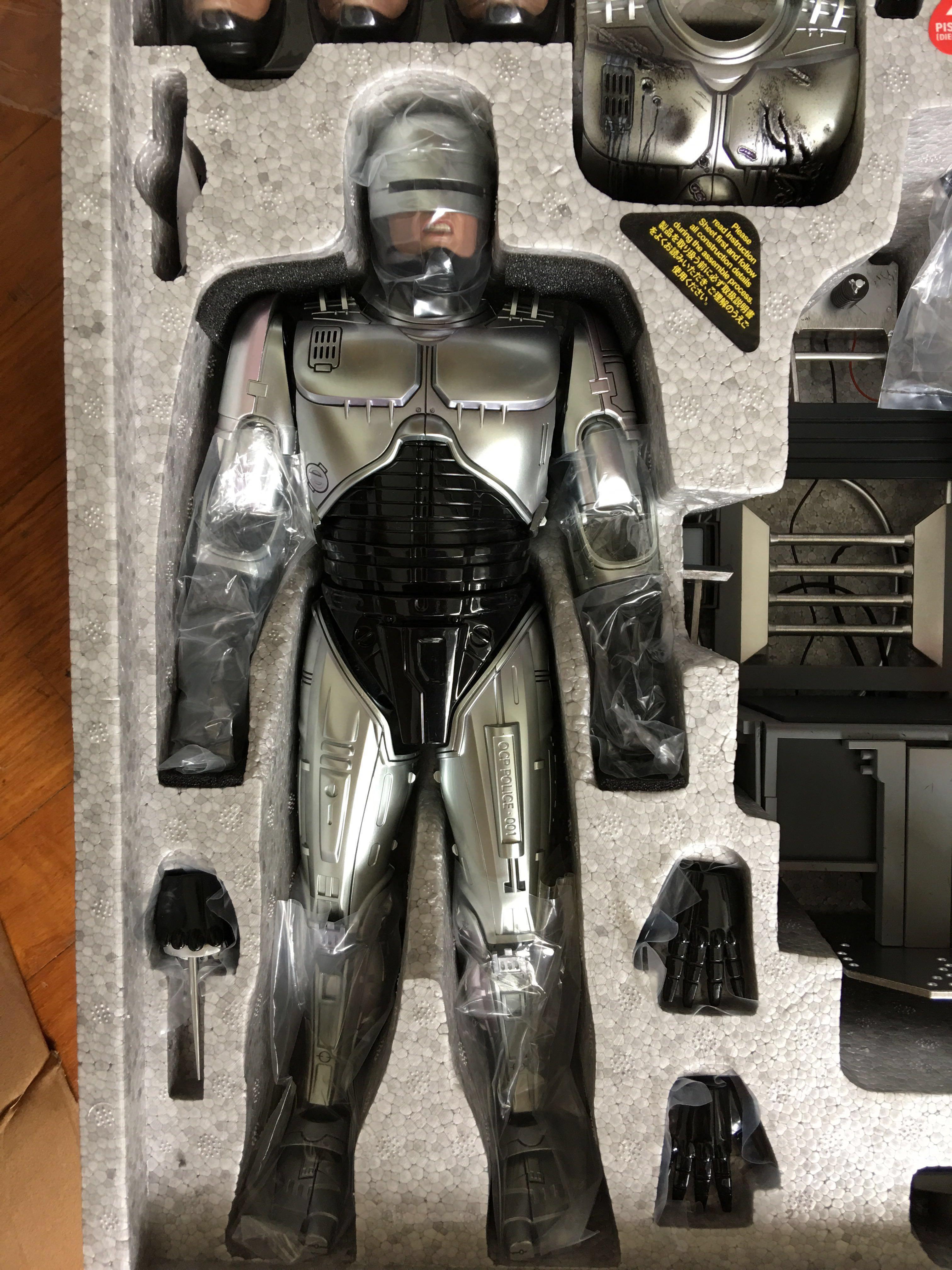 Hot toys Robocop with Mechanical Chair (Docking Station) MMS203D05 ...
